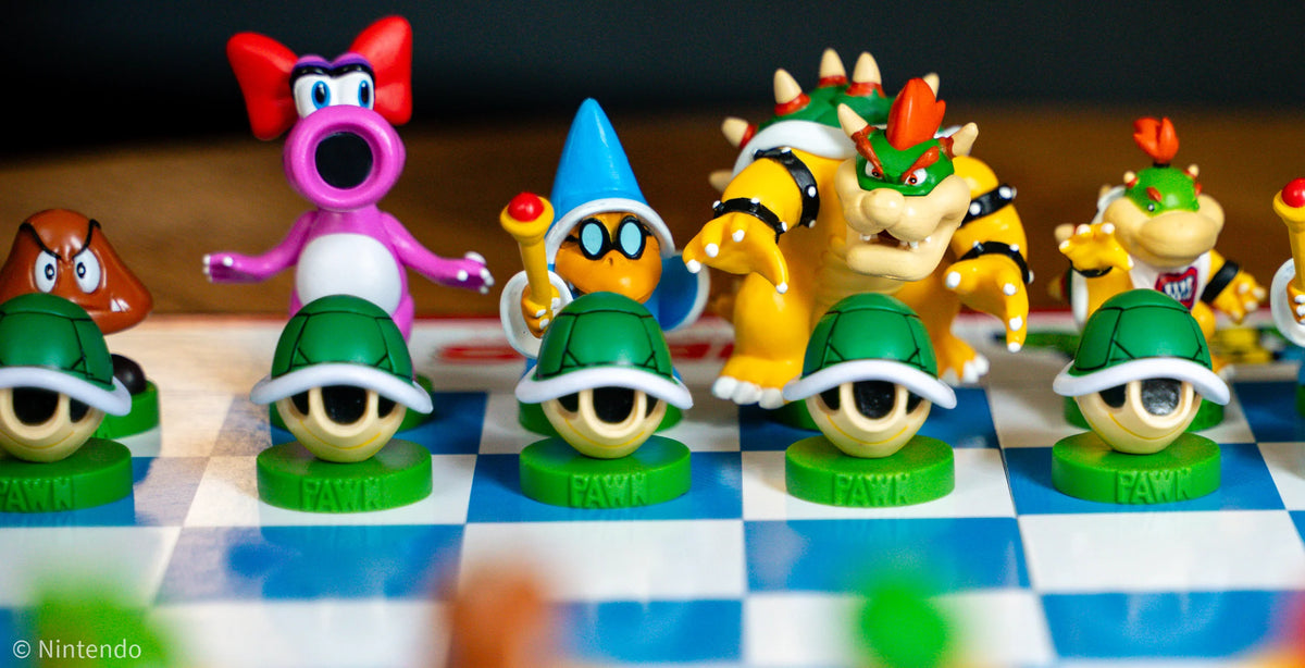 Super Mario Brothers Chess in Collectible Tin – Olly-Olly