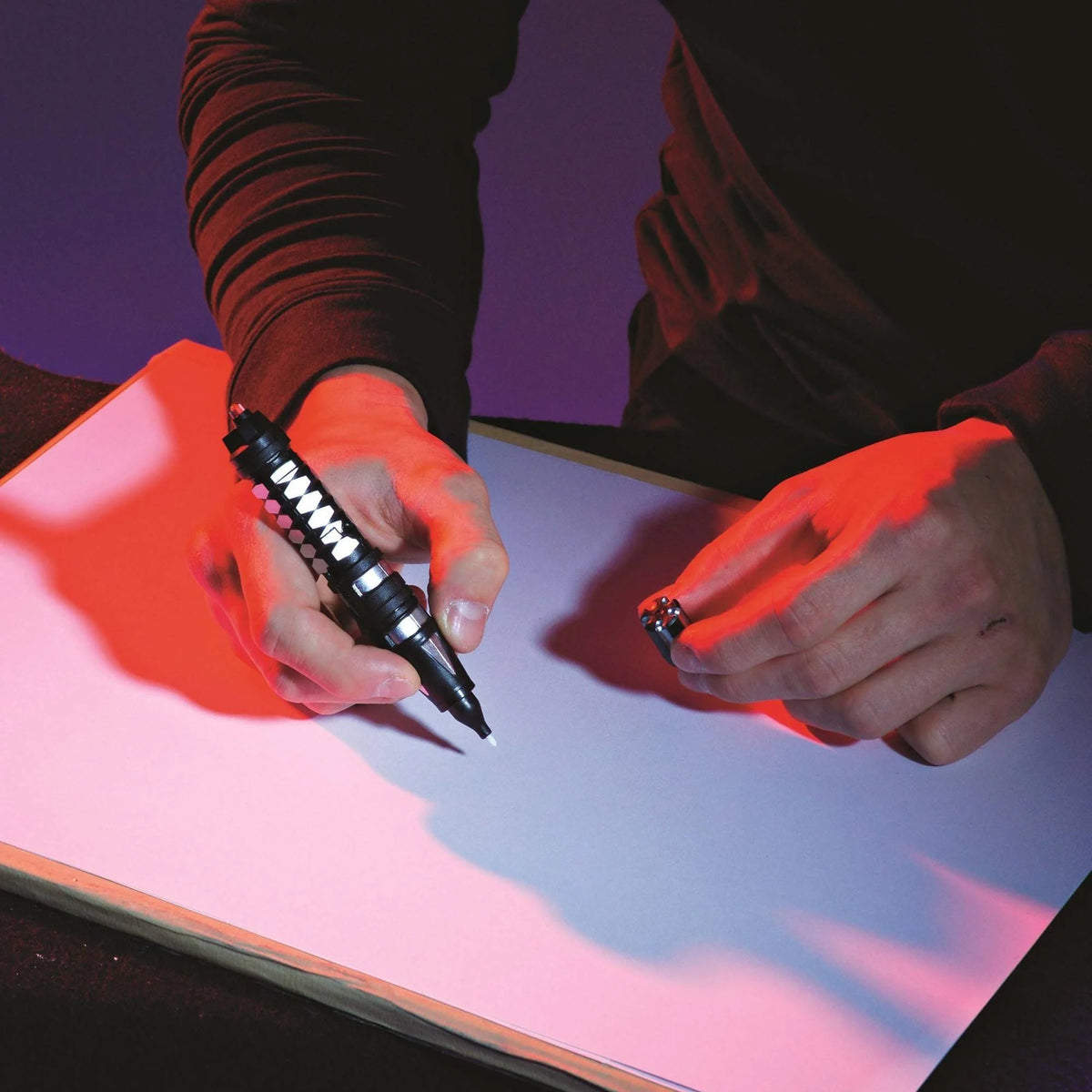 Spy Invisible Ink Pen - Write and Read Invisible Messages – Olly-Olly